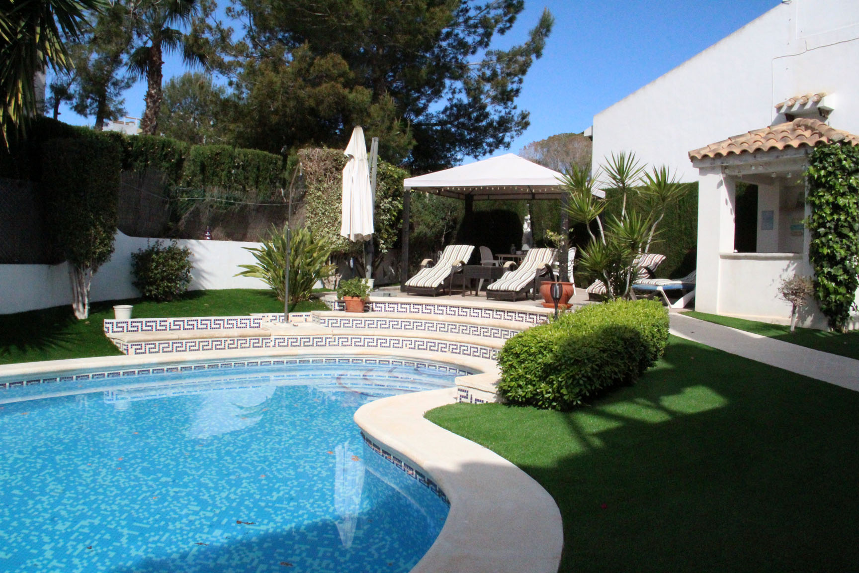 2 bed Villa in Villamartin for Holiday Rental ID 1803